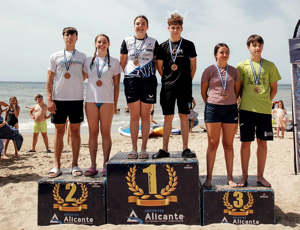 El nadador Mario Sánchez conquista el Memorial Toni Cuenca